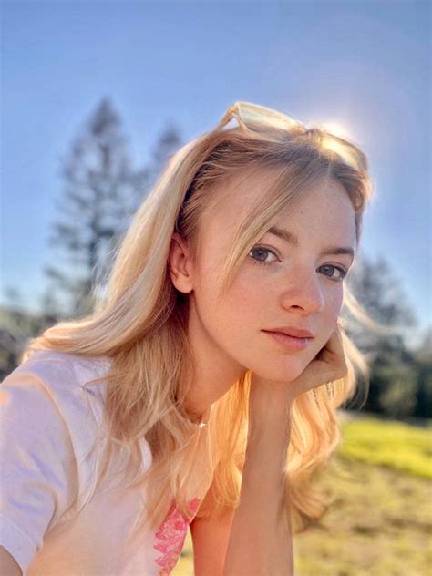 White Women By Hotwhitewomen On Deviantart