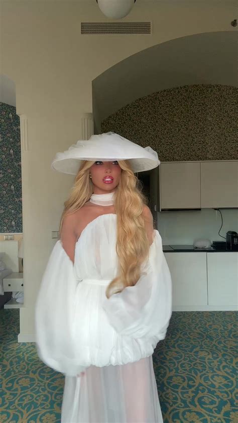 Katerina Katerinarozmajzl Tiktok