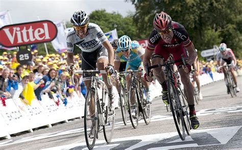 Tour De France 2011 Cadel Evans Wins Stage Four Daily Mail Online