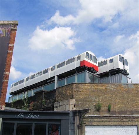 The Holywell Road Tube Trains Shoreditch London Flickr
