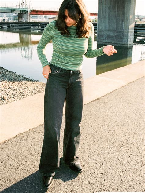 Shady Sadie Aged Black