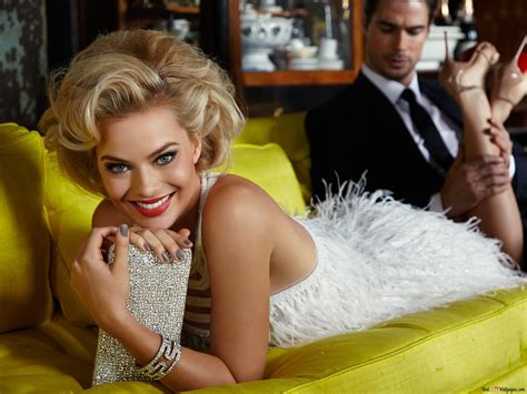 Margot Robbie Dressed As Marilyn Monroe For Halloween Margot Robbie