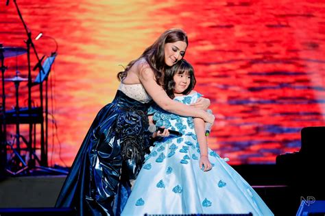 Ara Mina Plays The Piano For The First Time In Concert Pepph