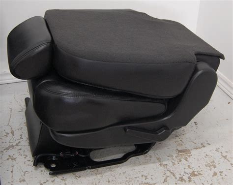 Yukon Tahoe Xl 2nd Row Bucket Seats Suburban Escalade Esv Captain Chai