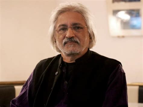 लोकनेते भाई वैद्य स्मृतिगौरव पुरस्कार चित्रपट निर्माते दिग्दर्शक आनंद पटवर्धन यांना जाहीर Pune