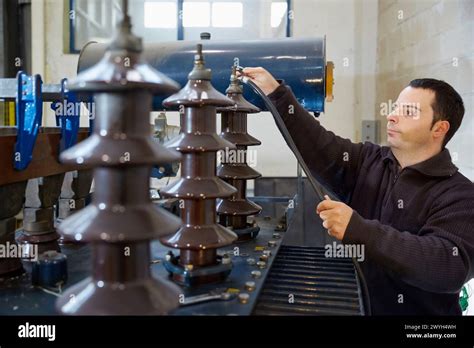 Routine Testing And Type Of Electrical Transformer Low Voltage Electric Laboratory