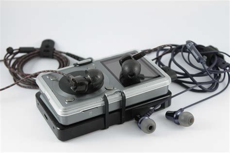 FiiO F1 – Sharp Price, Smooth Sound-FIIO---BORN FOR MUSIC