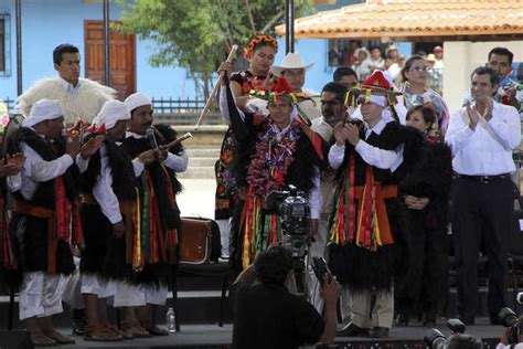 Los Políticos Que Se Han Vestido De Chamulas Capital México