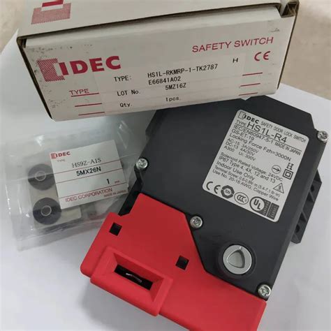 Original Idec Full Size Locking Safety Door Lock Switch Hs1l R4 Hs1l Buy Safety Door Lock