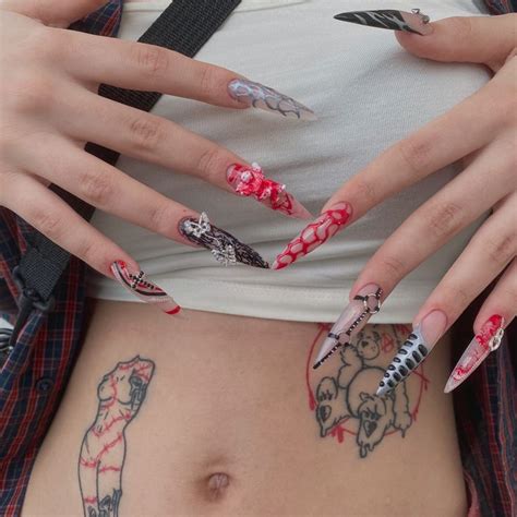 Inst Manic Hub больше ногтей в профиле Дизайнерские ногти Длинные ногти Гламурные ногти