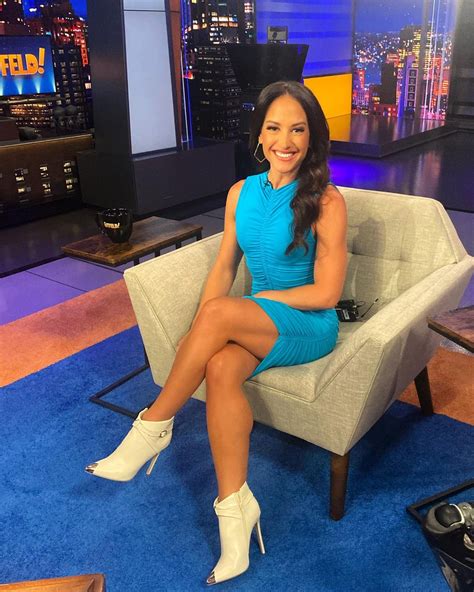 Emily Compagno Fox News Rwomenoftheright