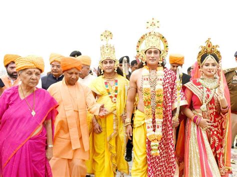 Uttar Pradesh Governor Anandiben Patel And Chief Minister Yogi