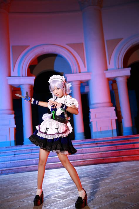 Dangerously Sexy Izayoi Sakuya Cosplay Sankaku Complex