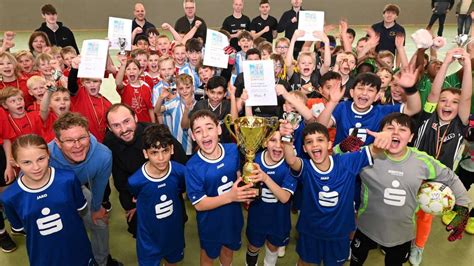 Astrid Lindgren Schule Gewinnt Kreismeisterschaft Im Fußball