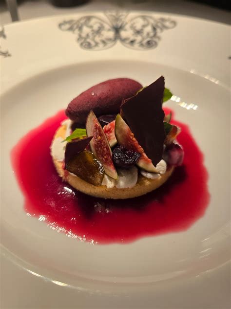 Razvan Pascu Razvan Pascu Added A New Photo — At Four