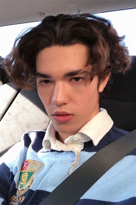 Pin On Conan Gray Conan Gray Conan Conan Gray Aesthetic