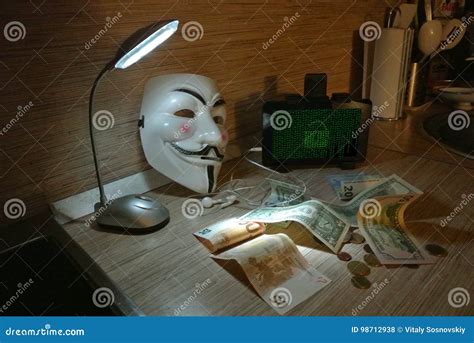 An Anonymous Hacker Tries To Crack The Operating System`s Protection