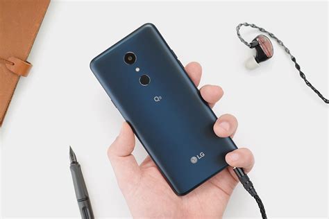 중저가폰 스펙이 아닌데 Lg Q9 실사용 후기