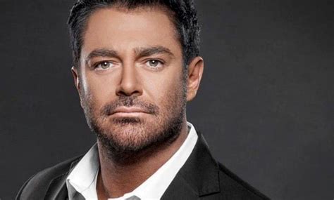 اولین تصویر محمدرضا گلزار در پشت صحنه پانتولیگ برنامه جدیدش در تلویزیون