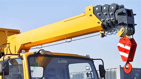 Small Truck Crane