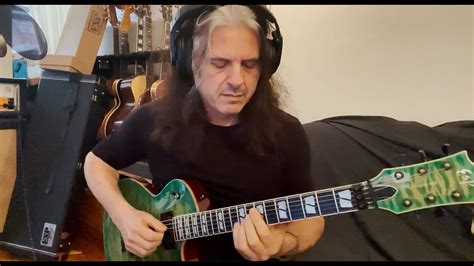 Esp Guitars Alex Skolnick Unboxes His New Esp Usa Eclipse Youtube