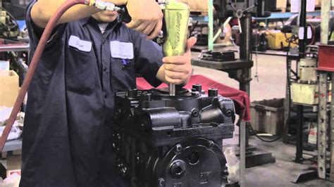 90 Series 75cc Sauer Danfoss Variable Displacement Pump With Opposite Ports