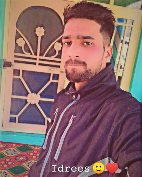 Idrees Ahmad Dar 𝙸𝚍𝚛𝚎𝚎𝚜 😗 Instagram