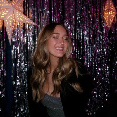 ᗰᎥᗩ Mia 13 Alvarado Posts X