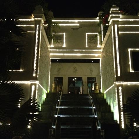 Beautiful Restaurant In Hcmc Cham Charm