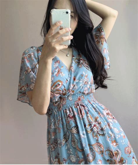 여름신상 휴양지 바캉스 휴가룩 쉬폰 롱 원피스 스모크밴딩 꽃무늬 보헤미안 등리본 뒷리본 원피스 리조트룩 동남아 원피스 괌 하와이
