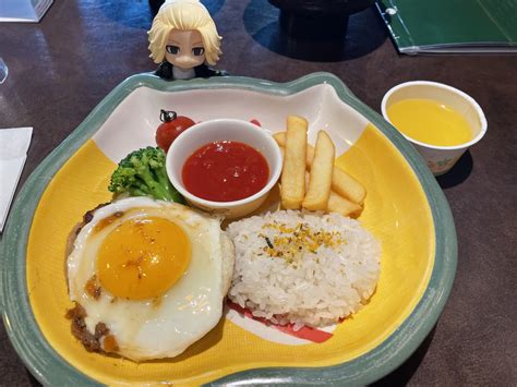 투디갤 일본왔는데 어린이세트 양 진짜 작네