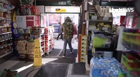 Shoplifter Caught On Camera During Tv News Interview About Shoplifting
