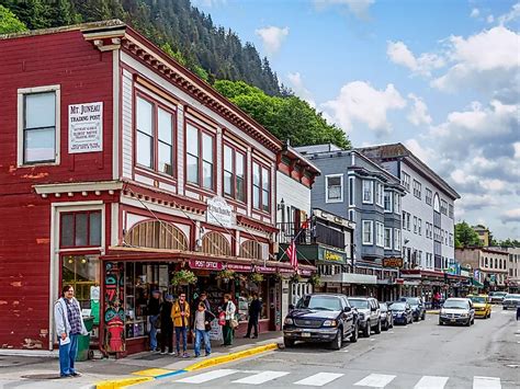 10 Best Small Towns In Alaska For A Crowd Free Summer