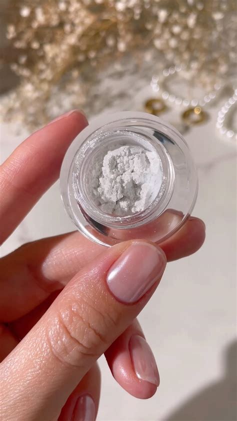 Le Pearl Nail Powder And Gel Topcoat Set Video Video Pearl Nails