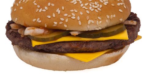 토마토 없는 햄버거 판매 소식에 헐 이건 아냐