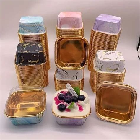 Why Choose Bake And Serve Containers For Your Cakes