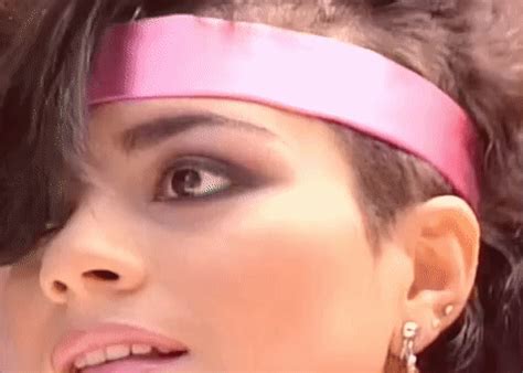 Latina Woman Tag Primogif