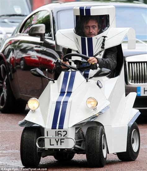 Top Gear Take Over The Mall With £200m Of British Cars Daily Mail Online