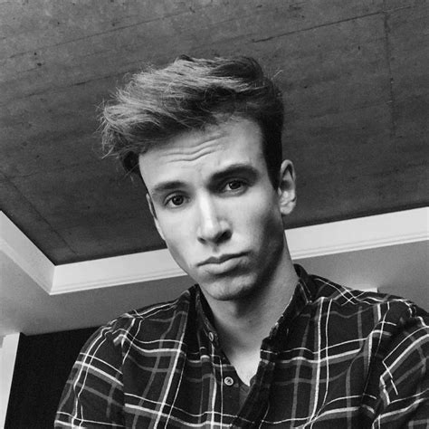 Karolis Liugas Youtube