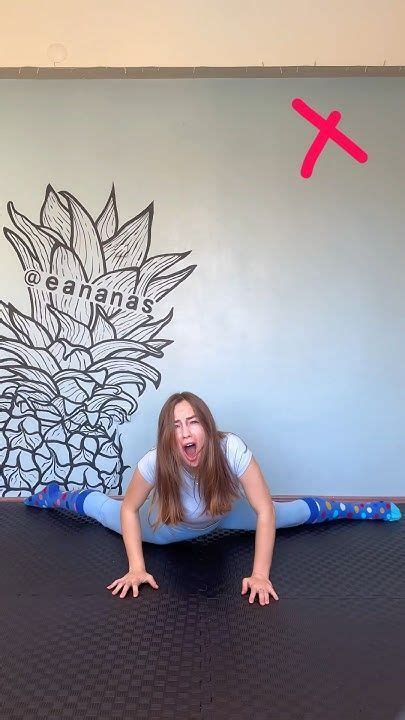 Easy Middle Split Tutorial🔥 Gymnast Howto Tutorial Flexibility Split Exercise