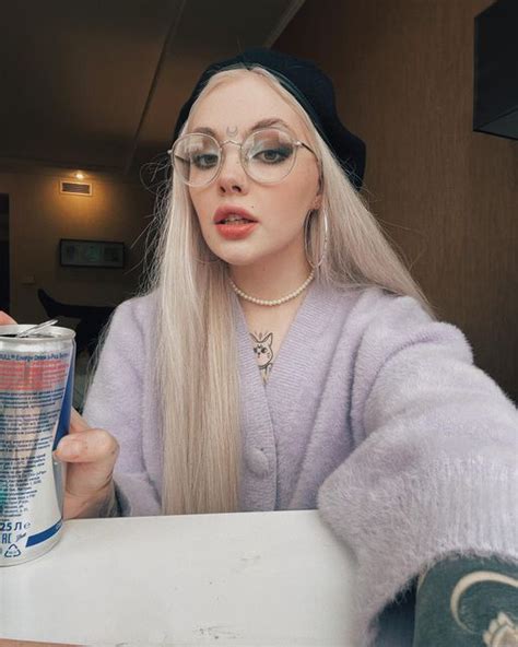 Дарья Каплан on Instagram in 2023 | Beauty, Women, Beauty makeup