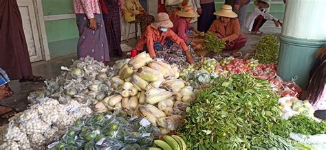 Dvb ဝက်လက်တွင် အင်အားသောင်းချီ ဆန္ဒပြ၊ Cdm ဝန်ထမ်းများကို စားသောက်ကုန