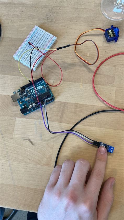 My Servo Not Activating Sensors Arduino Forum