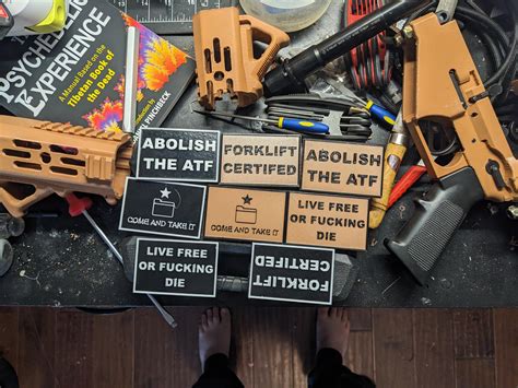 Free 3d File Tpu 2x3 Moral Patches 👗・3d Printable Model To Download・cults