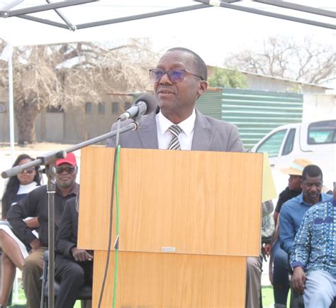 Uutoni Kuna Kupandadeka Outapi Asi Doropa Zina Kumoneka Nawa New Era