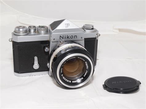 Classic 1968 Nikon F 35mm Film Slr Camera With Prism Finder And 50mm F1