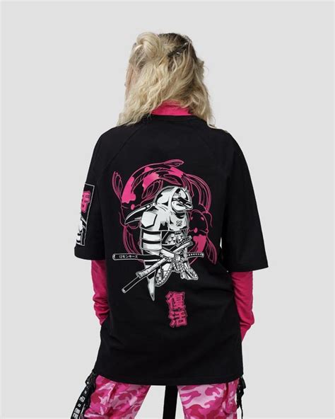 Streetwear - интернет-магазин стильной одежды, аксессуаров и пирсинга ...