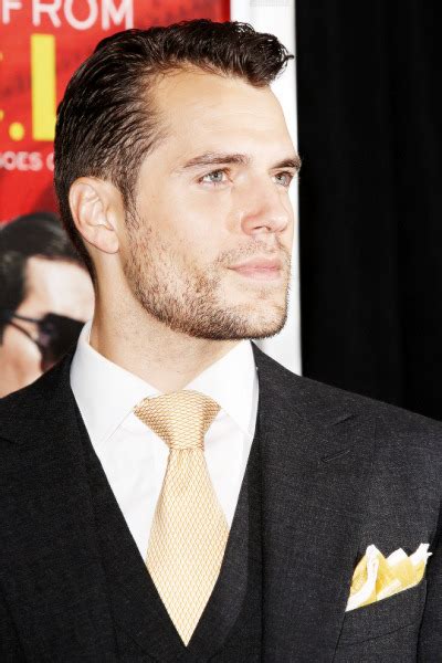 Henry Cavill At The Man From U N C L E World Prem Tumbex