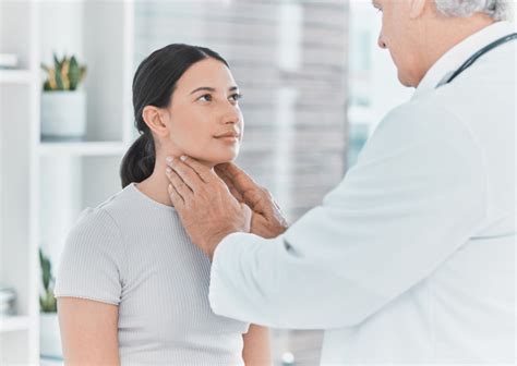 Thymoma Symptoms Causes And Minimally Invasive Treatment