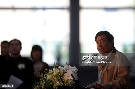 412 Yi Shu Stock Photos, High-Res Pictures, and Images - Getty Images